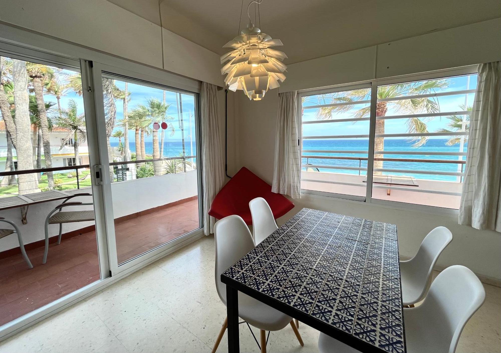 Apartamento Playa Torrecilla Nerja, España - reserva ahora, 2026 precios